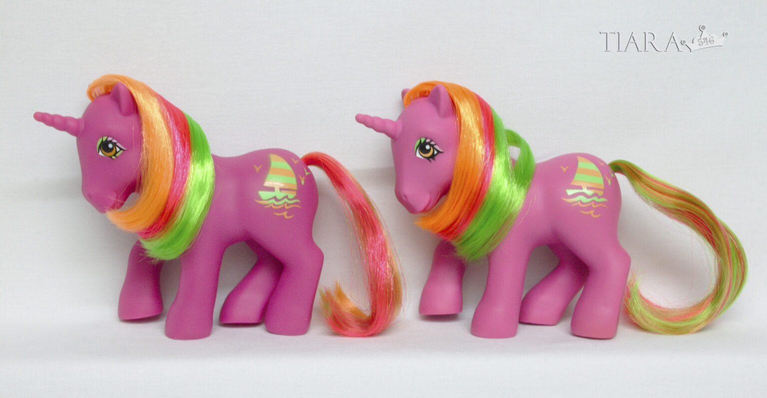 Tropical Pony Variants: Hula Hula - Tiara546 - Collections